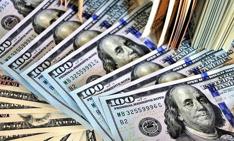 إليكم ما سجّله الدّولار مساء الأحد 27 آب